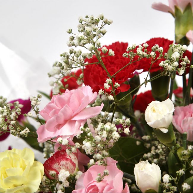 Joyful Splendor BouquetBeautiful long lasting Vibrant Spray Bouquet is ...
